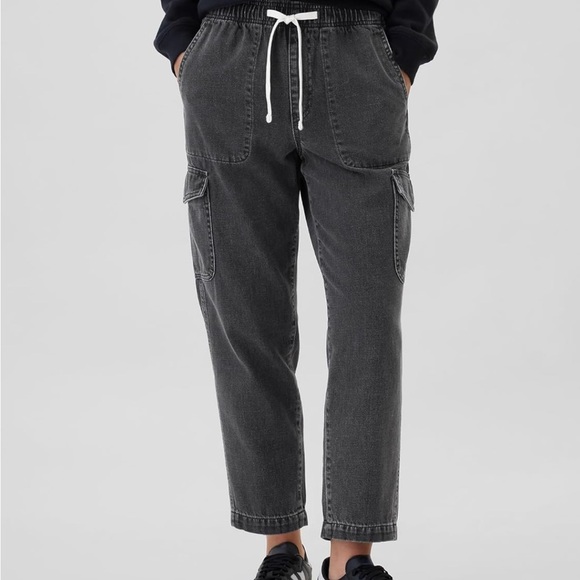 GAP | Pants & Jumpsuits | Gap Easy Jean Cargo Style With Relaxed Fit ...
